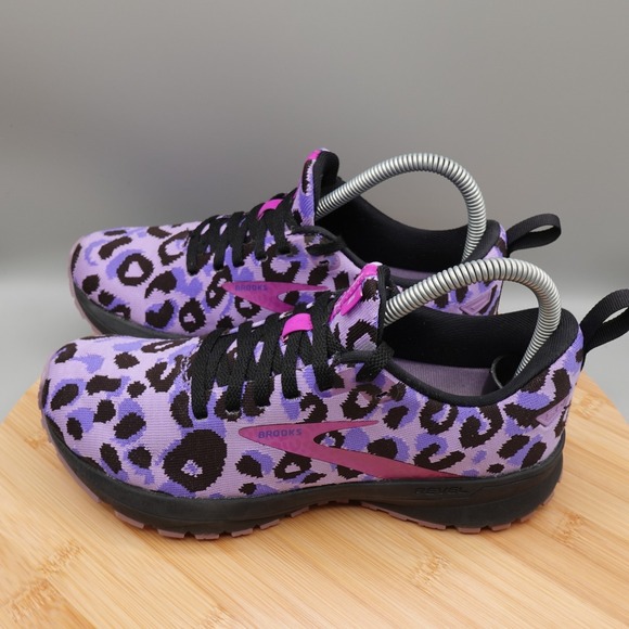 Brooks | Shoes | Brooks Revel 5 Shoes Women 7 Running Athletic Leopard ...